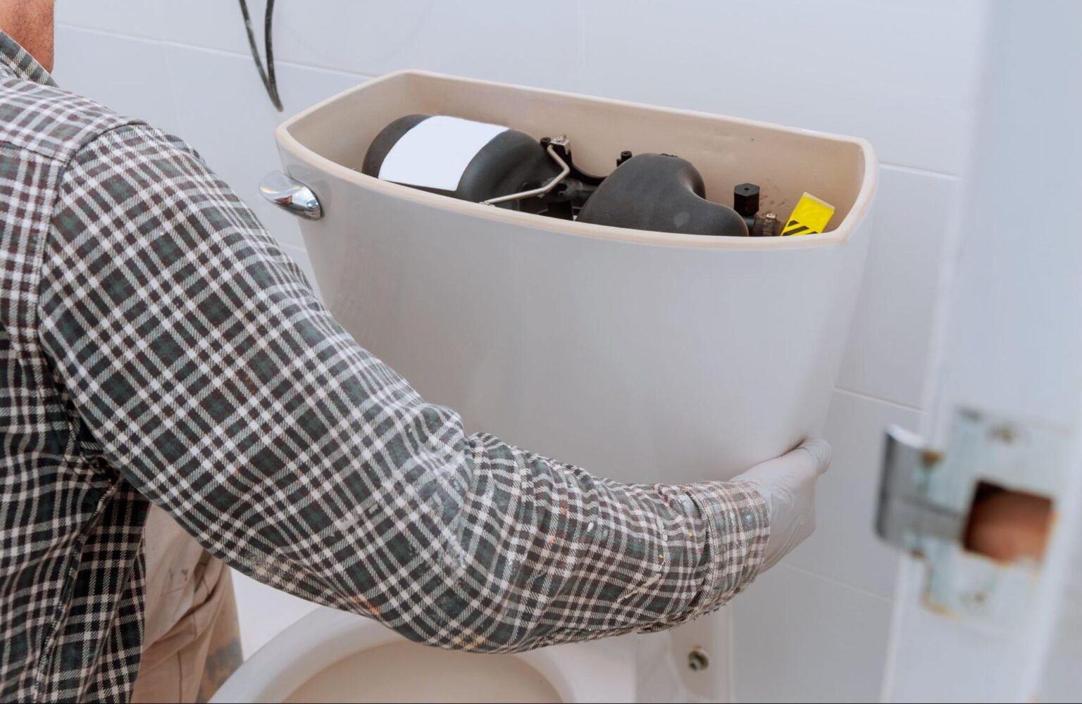 Quickly & Easily Locating your Toilet Shut-Off Valve - Peter Levi Plumbing